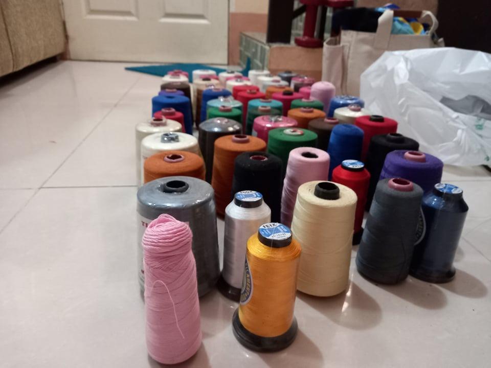 POLYESTER THREAD/SINULID BUNDLE (TAKE ALL!) 56 PIECES, Hobbies & Toys ...