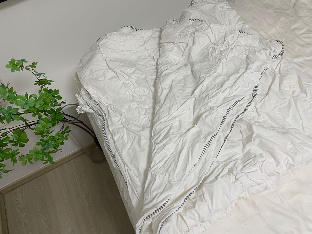 Quilt / Duvet IKEA Rodtoppa, Furniture & Home Living, Bedding & Towels ...