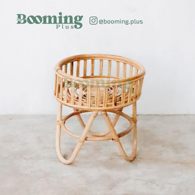 Rattan Plant Pot / Pasu Pokok Rotan, Furniture & Home Living, Outdoor ...
