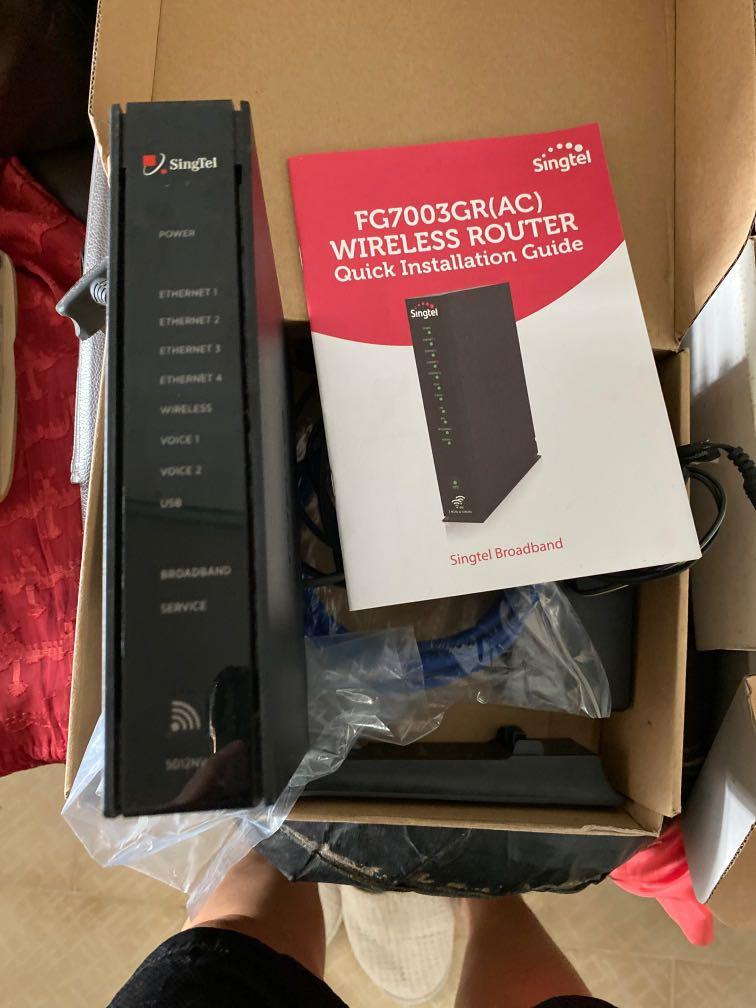 Singtel Wireless router FG7003GR(AC), Computers & Tech, Parts ...