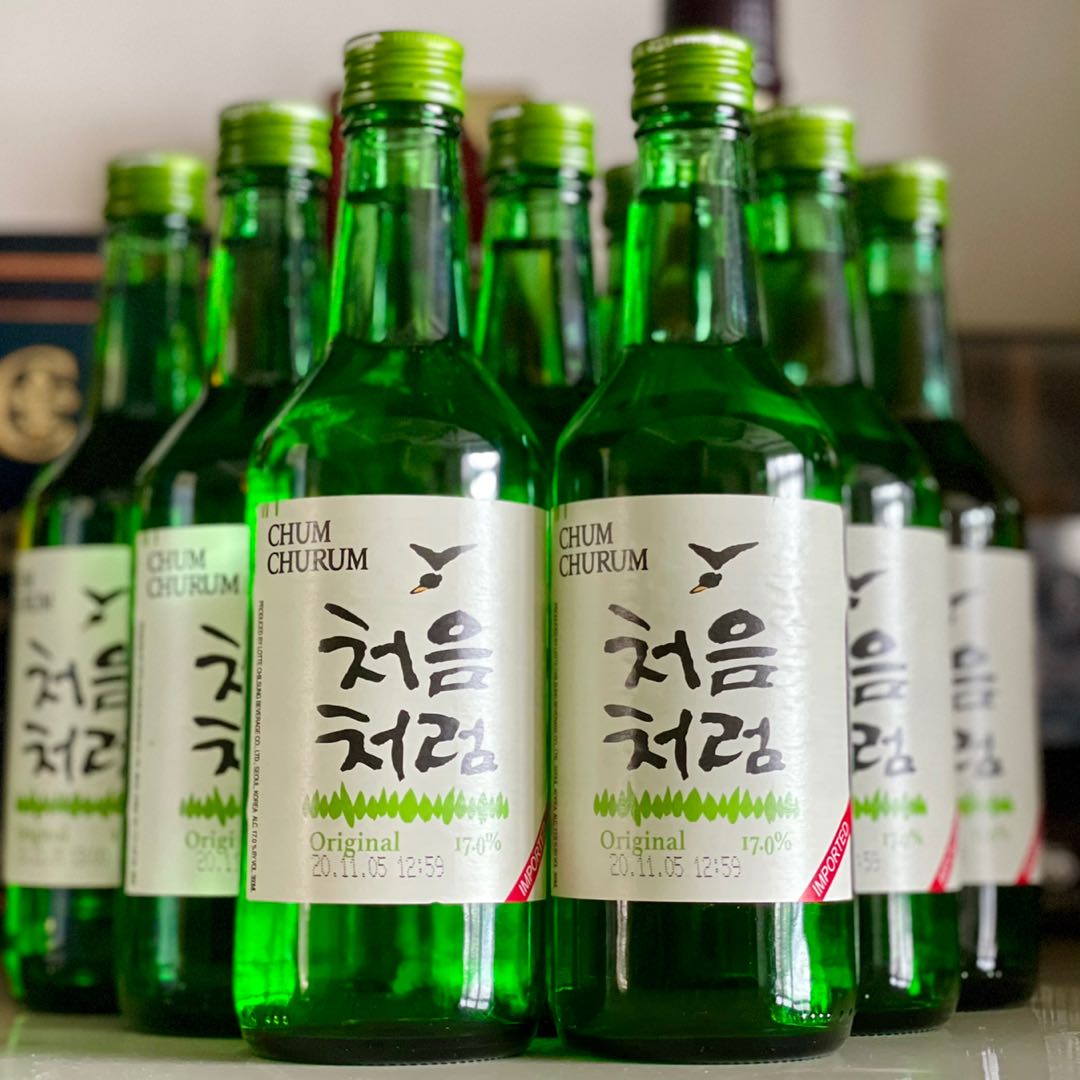 17% Soju plain Chum Churum Premium Korean Chumchurum Moscato grape ...