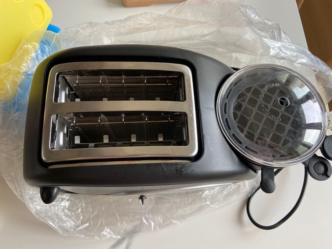 Toaster, TV & Home Appliances, Kitchen Appliances, Breadmakers on Carousell