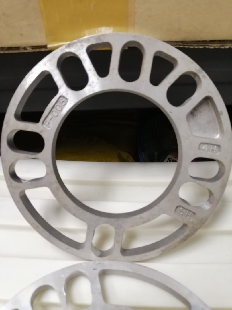Wheel spacer 8mm, Car Accessories, Tyres & Rims on Carousell