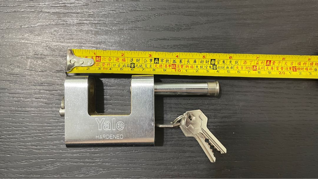 Yale Gate Lock, Furniture & Home Living, Security & Locks, Locks, Doors ...