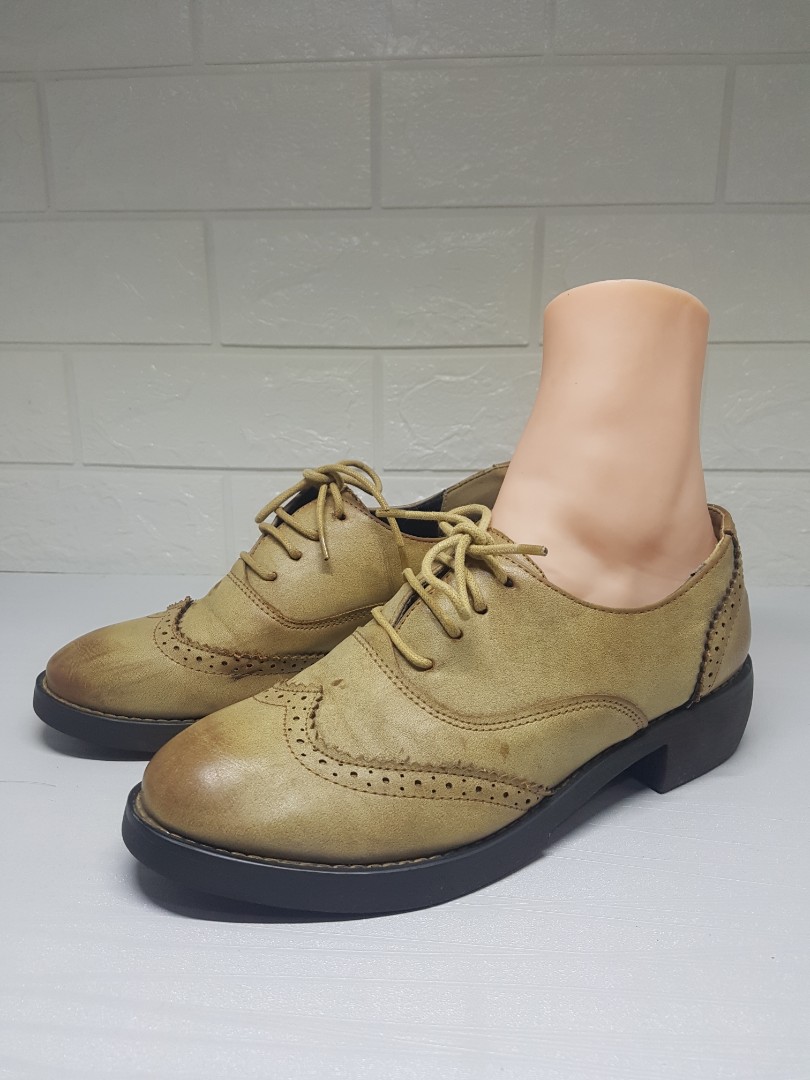 yuno shoes original from abroad, Women's Fashion, Footwear, Boots on ...