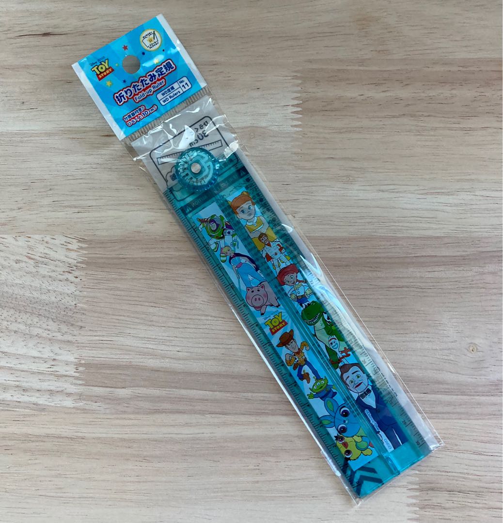 全新迪士尼反斗奇兵兩摺式間尺 Disney Toy Story Fold-up Ruler, 興趣及遊戲, 手作＆自家設計, 文具 ...