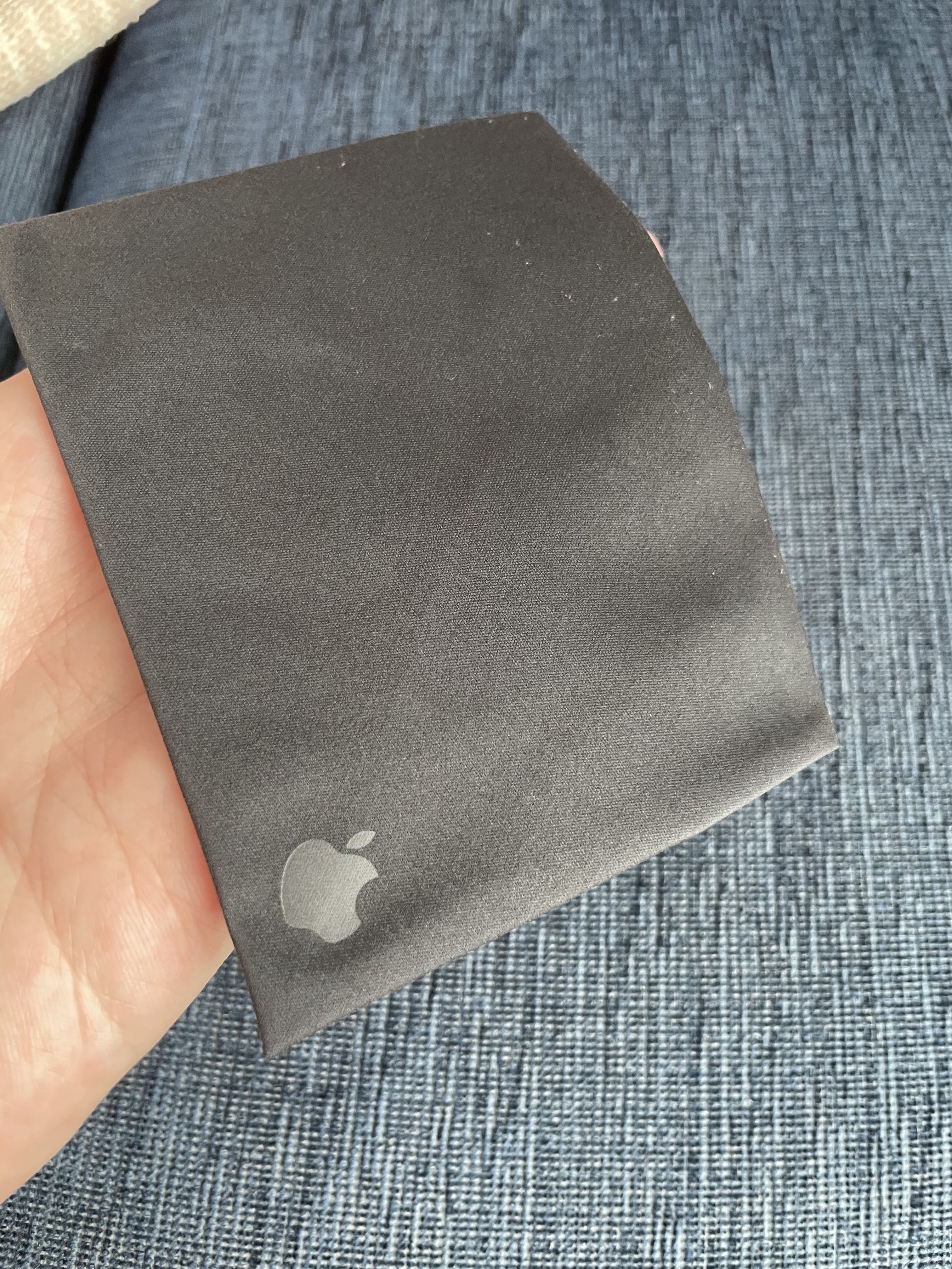 Apple MacBook Pro micro fibre cloth, Computers & Tech, Parts ...