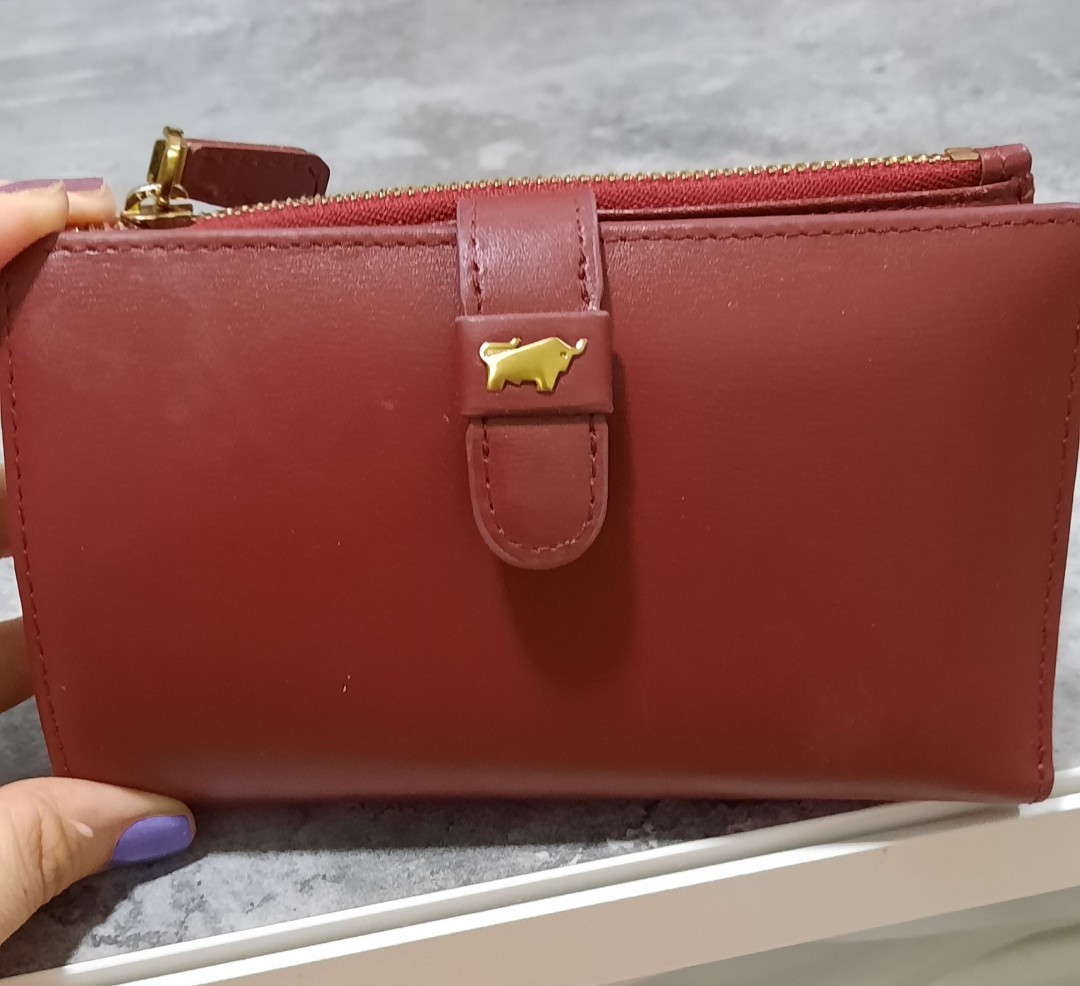 Braun buffel red wallet, Luxury, Bags & Wallets on Carousell