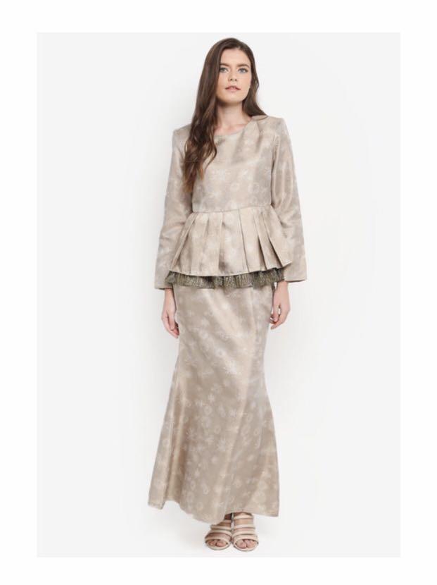 Butik Sireh Pinang Rania Modern Peplum, Women's Fashion, Muslimah ...