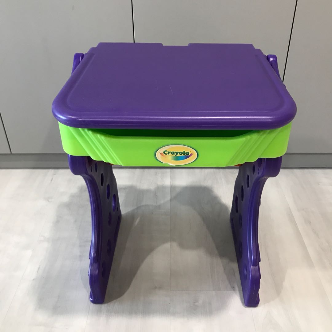 Crayola Table & Easel (With Delivery*), Babies & Kids, Baby Nursery ...