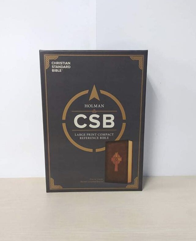 CSB Large Print Compact Reference Bible, Hobbies & Toys, Books ...