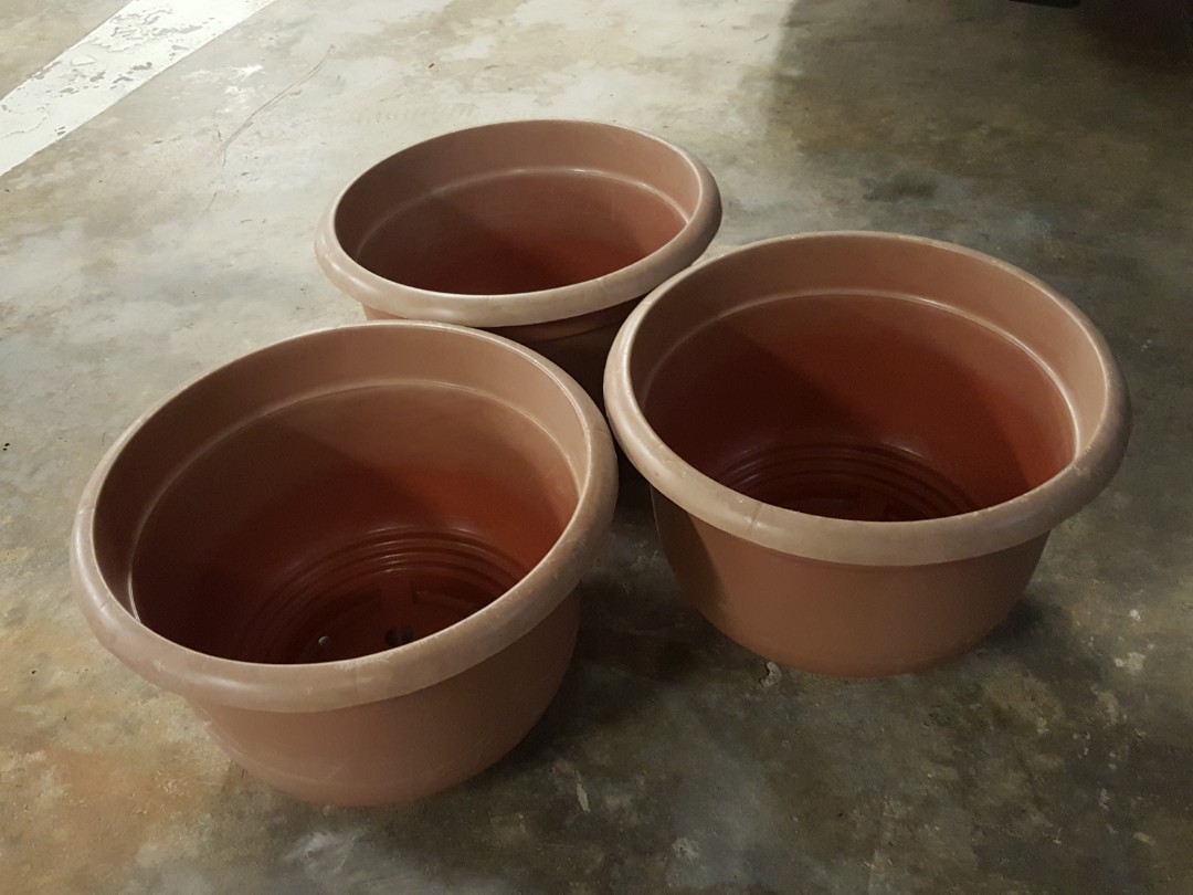 Daiso No. 10 Pots (Clean; Buy 3 at $2.50), Furniture & Home Living ...