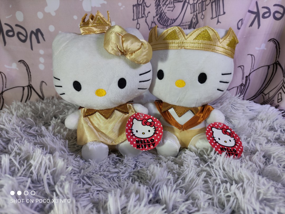 Hello Kitty Royal Couple by Sanrio, Hobbies & Toys, Memorabilia ...