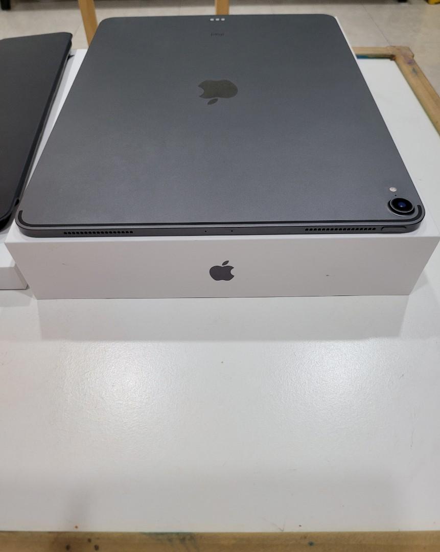 iPad Pro 3rd Generation 12.9 inch Wifi 256GB Like New Full set with box ...
