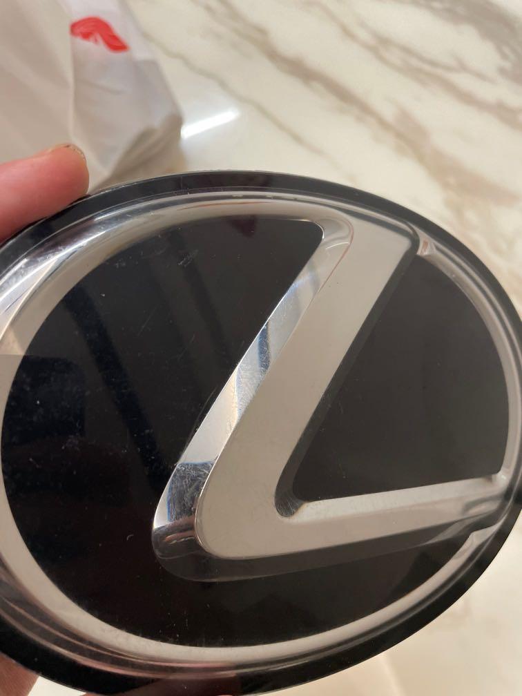 Lexus IS250 front emblem, Car Accessories, Accessories on Carousell