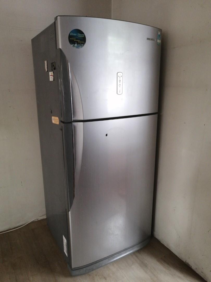 Old Samsung 2-Door Fridge, TV & Home Appliances, Kitchen Appliances ...