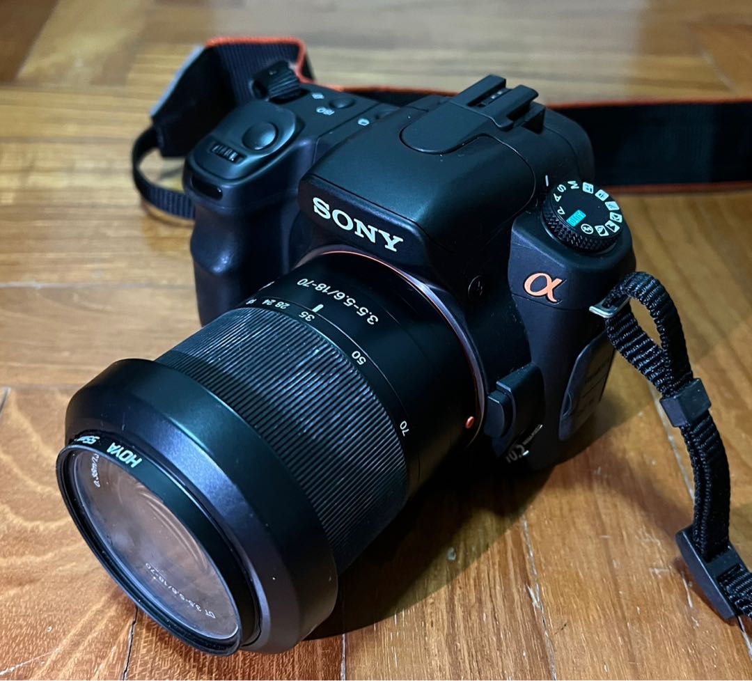 Sony A200 with 18-70mm kit lens, Photography, Cameras on Carousell