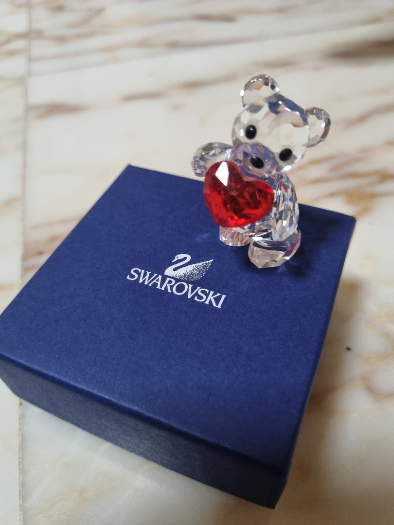 Swaroski Crystal Display, Women's Fashion, Jewelry & Organisers ...