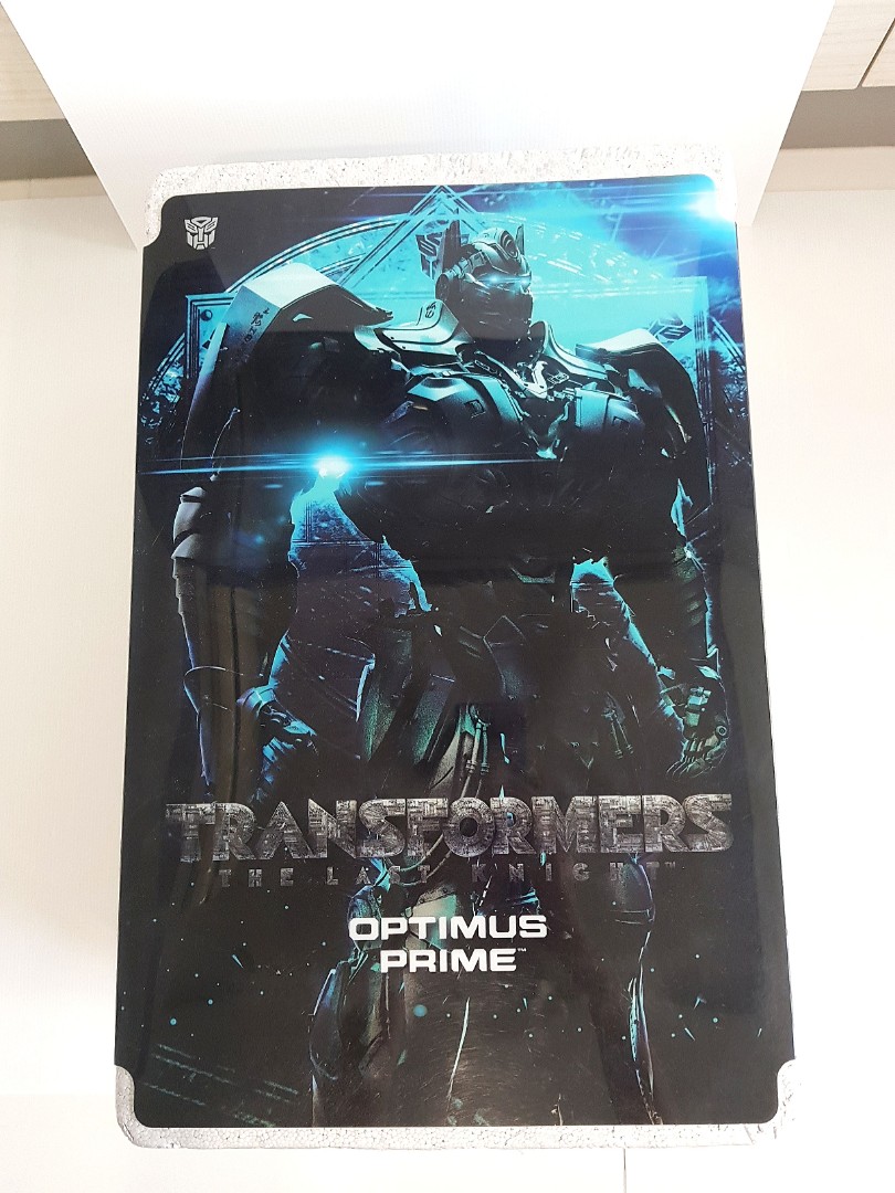 ThreeA Premium scale Optimus Prime The Last Knight (Bambaland Exclusive ...