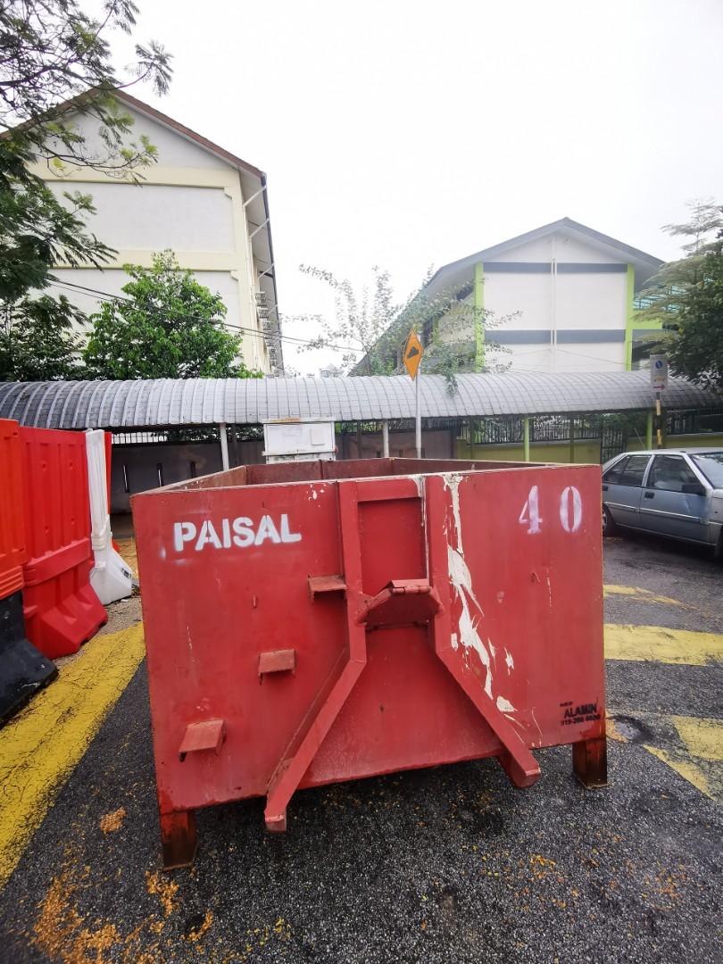 Tong roro 4ft, Services, Others on Carousell