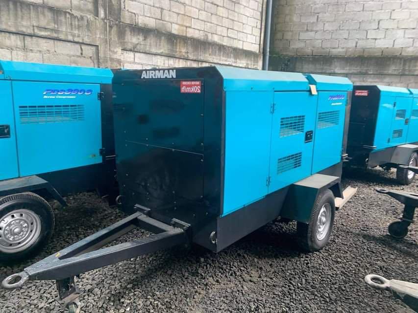 Airman 390 cfm Compressor, Commercial & Industrial, Industrial ...