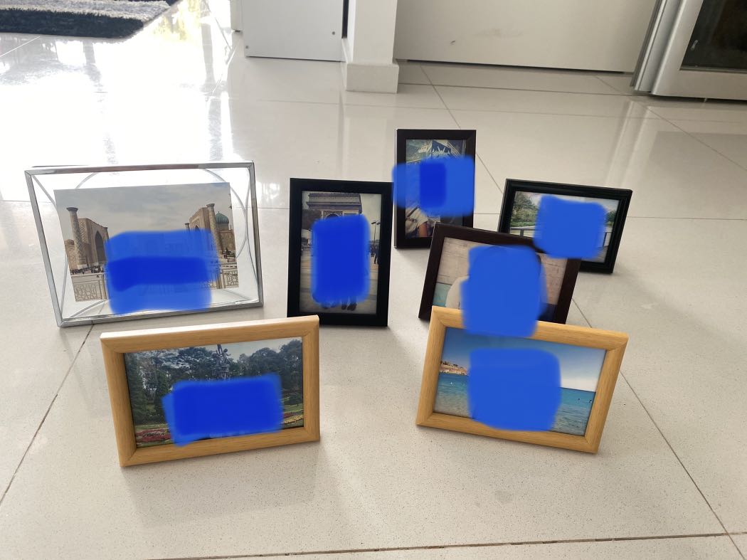 Assorted Picture frames set - moving sale, Furniture & Home Living ...