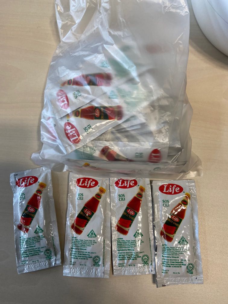 Chilli Sauce (30 packs from KFC), Food & Drinks, Spice & Seasoning on ...