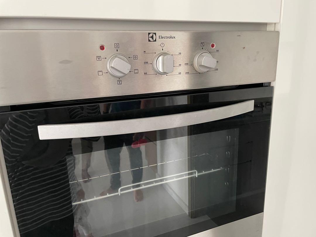 Electrolux Built in oven, TV & Home Appliances, Kitchen Appliances, Ovens & Toasters on Carousell
