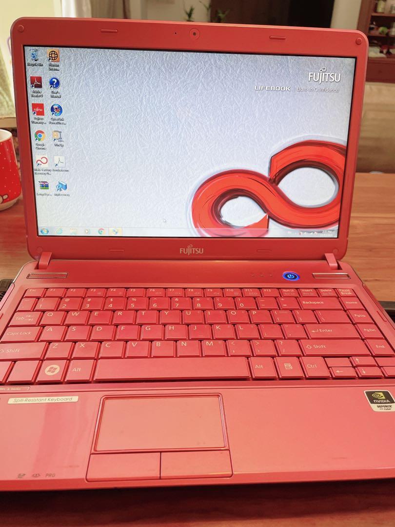 Fujitsu Laptop workable old computer, Computers & Tech, Laptops ...