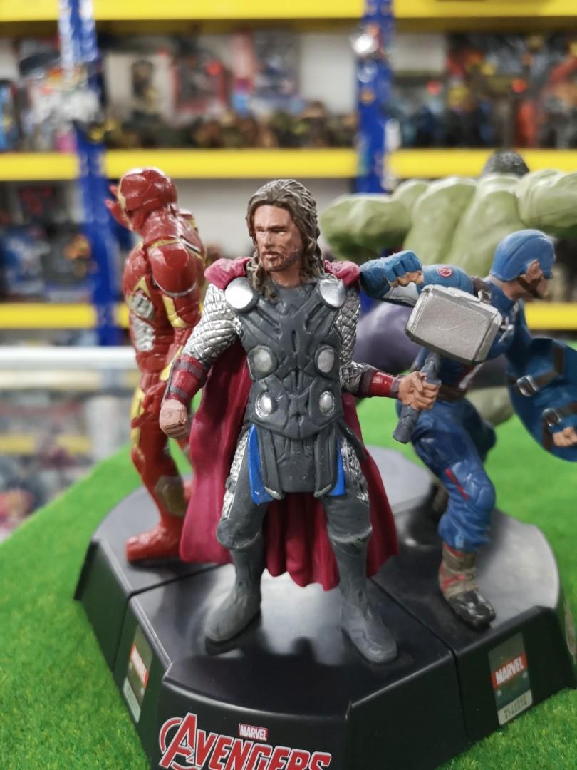 HK limited Avengers Cinema Gift set, Hobbies & Toys, Collectibles ...