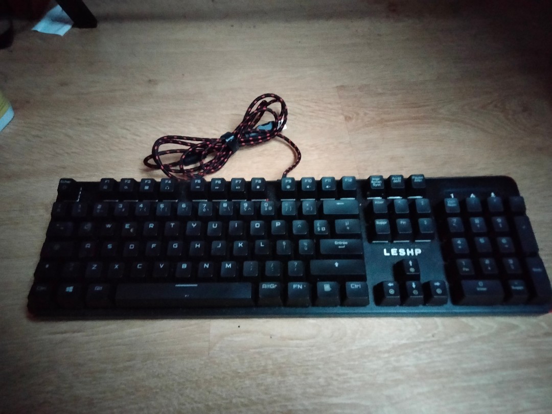 LesHP mechanical keyboard (blue switch), Computers & Tech, Parts ...