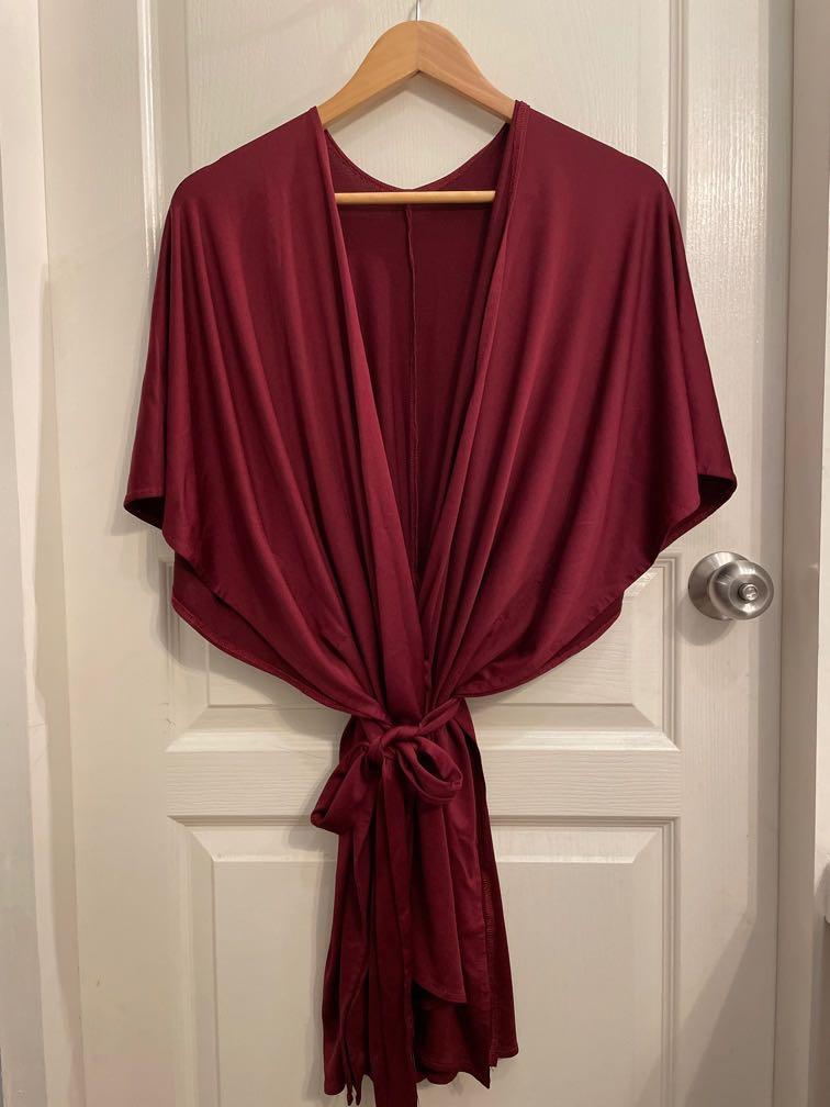 Maroon Robe, Women's Fashion, Undergarments & Loungewear on Carousell