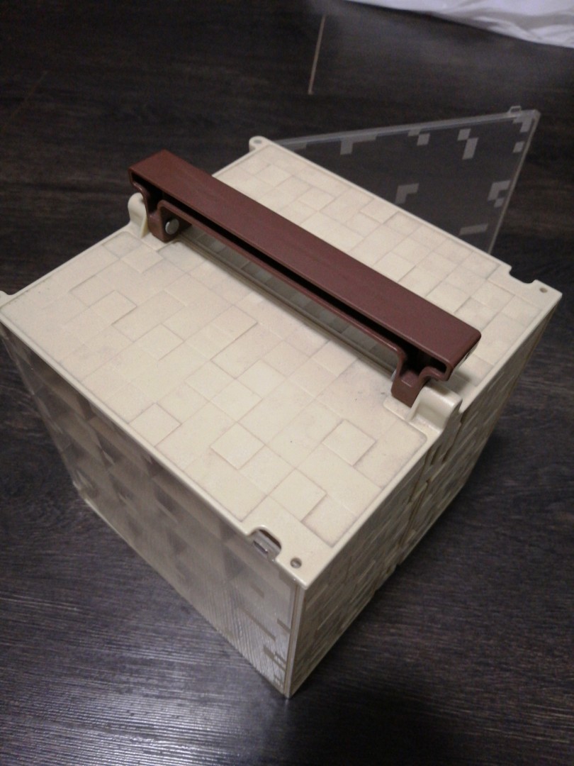 Minecraft figurines Holding blocks, Hobbies & Toys, Toys & Games on ...