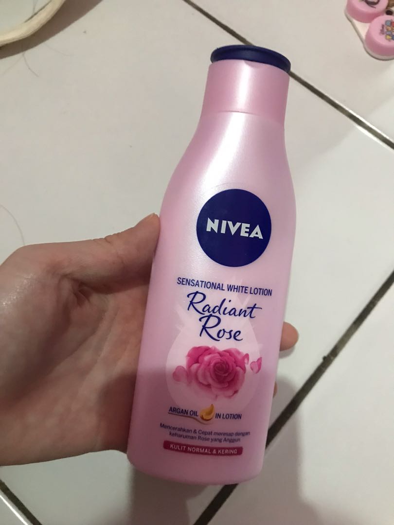 Nivea Body Lotion sensational white lotion radiant rose, Kesehatan ...