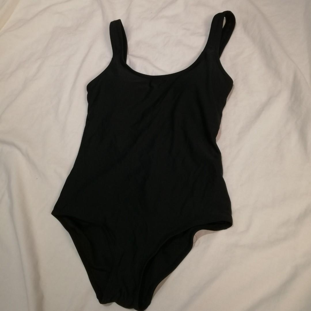 One Piece Scoop Back Swimsuit W Pad Womens Fashion Swimwear