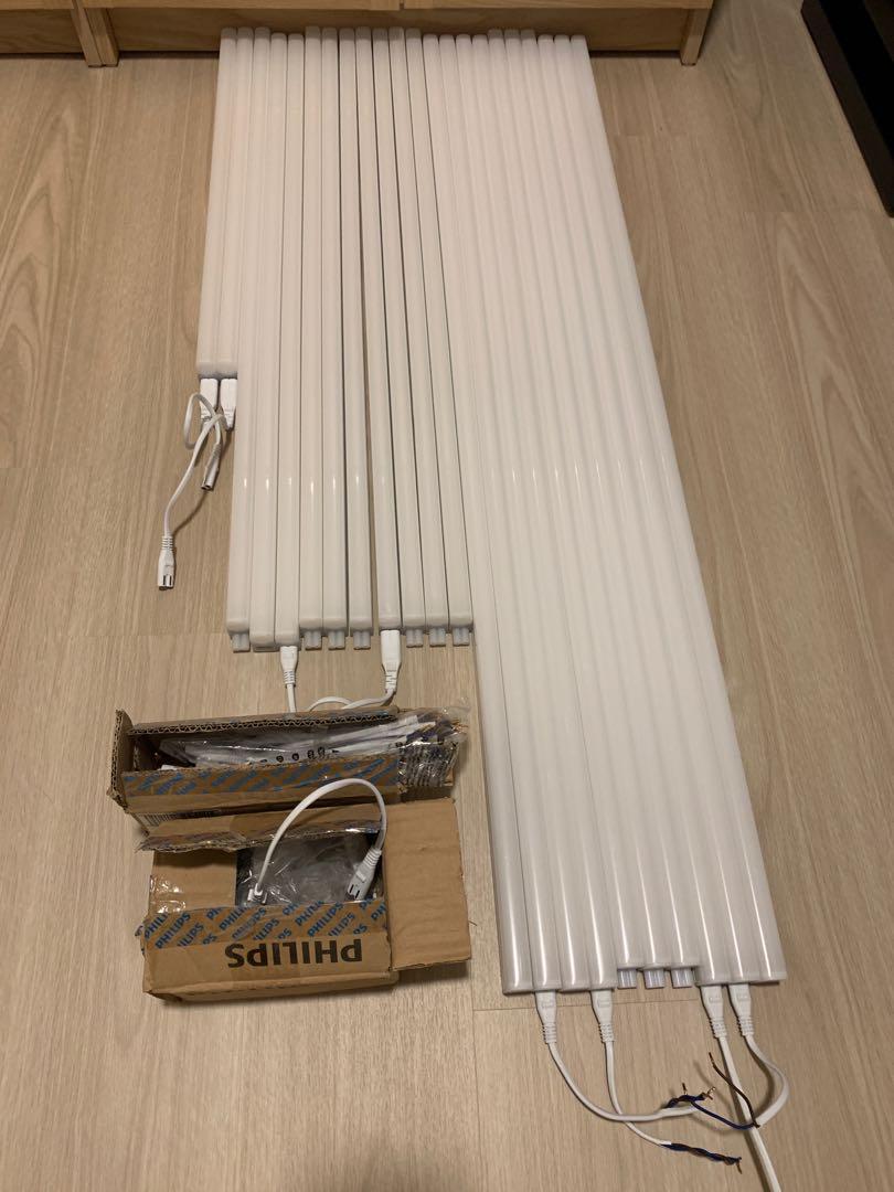 Philips T5 LED Cove Lighting (Warm White 3000k), Furniture & Home Living, Lighting & Fans ...