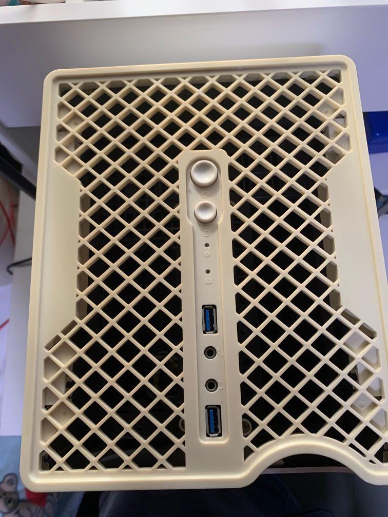 Silverstone FT03 Mini (Mini-ITX Case) (Hackintosh), Computers & Tech ...