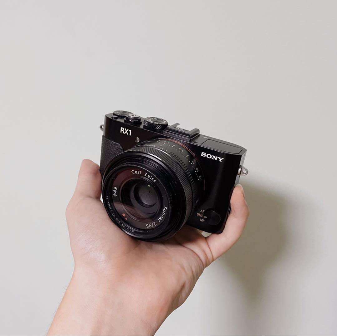 Sony RX1 + EVF, Photography, Cameras on Carousell