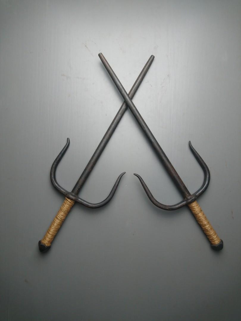 Tekpi Lama Sepasang, Hobbies & Toys, Collectibles & Memorabilia ...