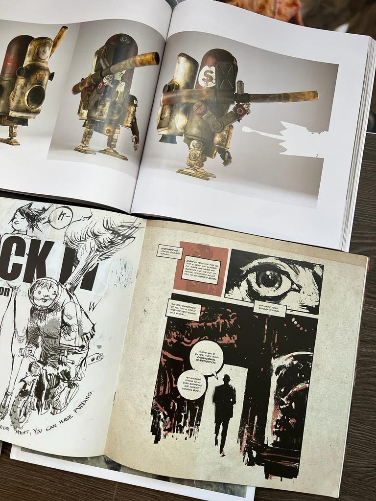 ThreeA 3A Ashley Wood Threezero Art books and free poster, Hobbies ...