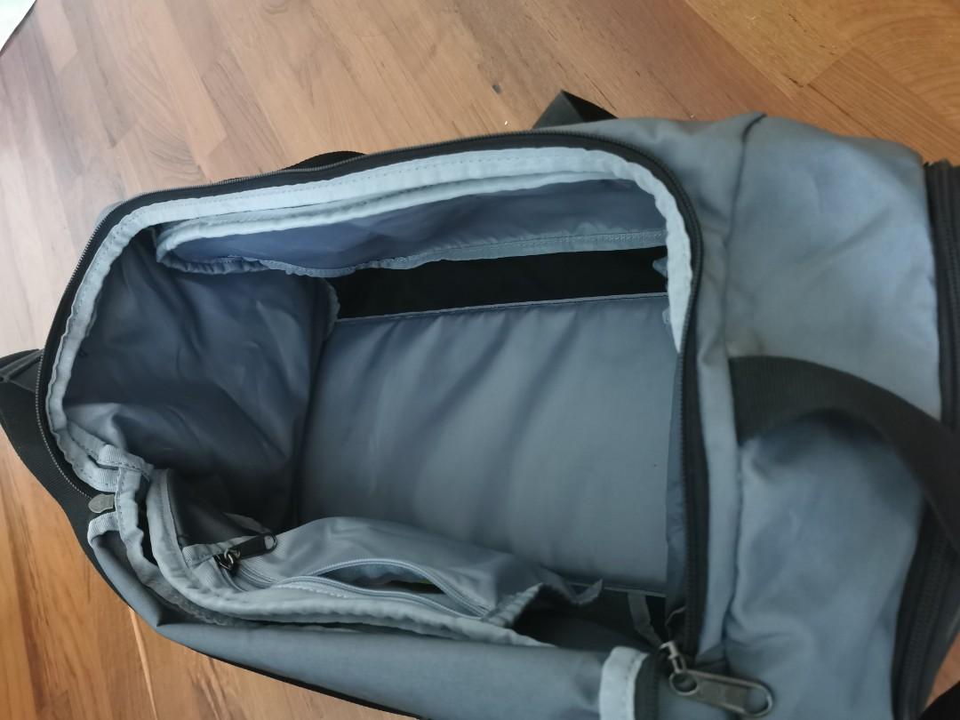 Under Armour (Virgin Active) Gym Bag, Sports Equipment, Bicycles ...