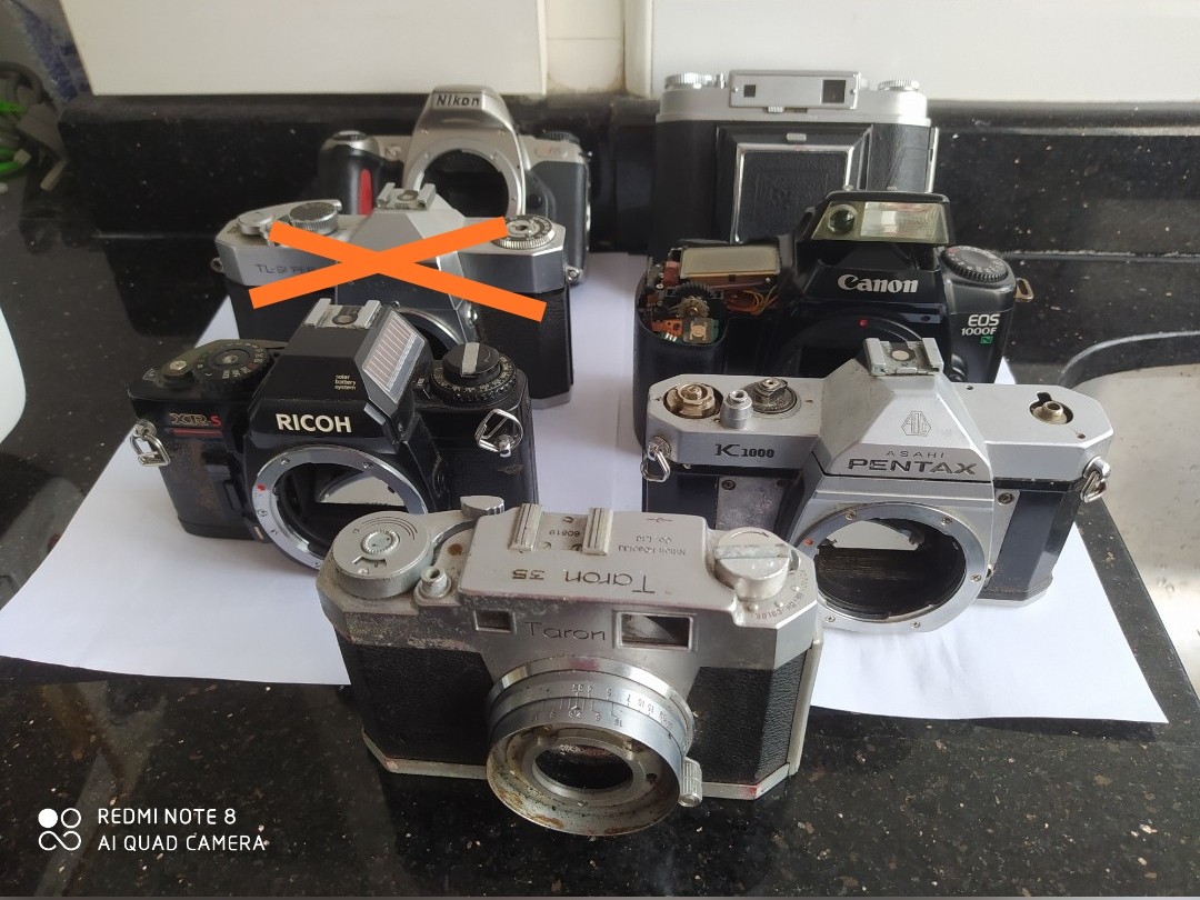 Vintage cameras #82.. 6 spoilt film cameras for $30.. Nikon Canon ...