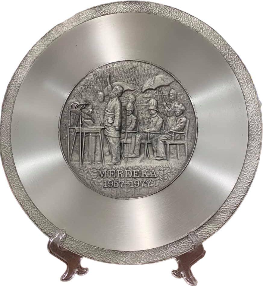 Vintage Limited Edition Pewter Merdeka 1977 20th Anniversary Plate RARE ...