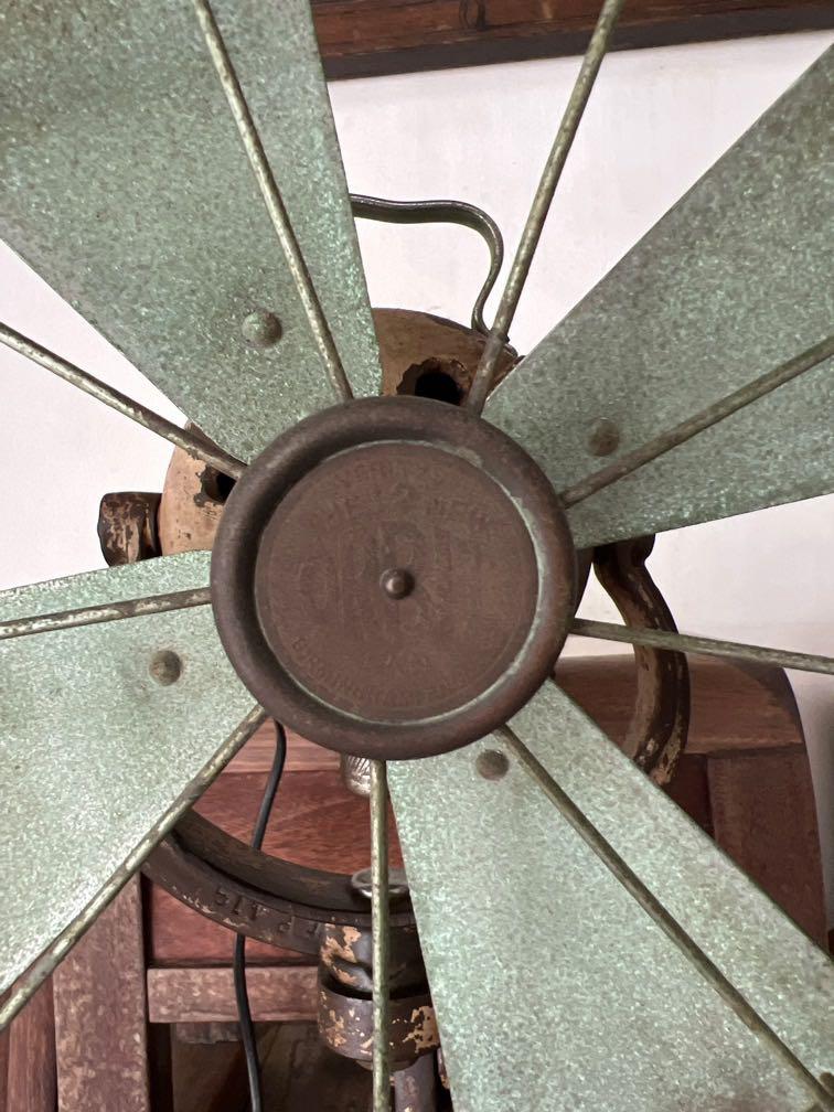 Vintage Orbit Verity Fan, Hobbies & Toys, Memorabilia & Collectibles ...