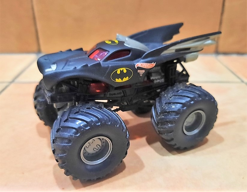 2003 Hot Wheels Monster Jam BATMAN BATMOBILE MONSTER TRUCK, Hobbies ...