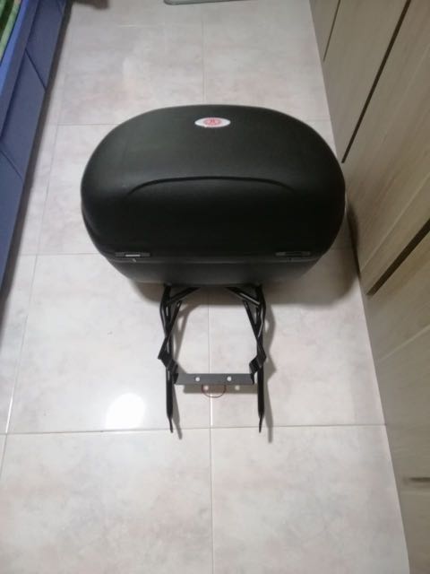 Aerox Rack & Box, Motorcycles, Motorcycle Accessories on Carousell