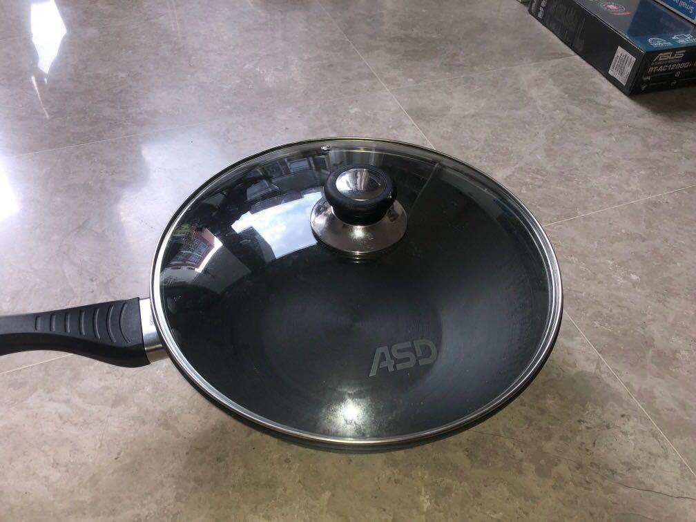 Brand new ASD Wok Pan, Furniture & Home Living, Kitchenware & Tableware ...
