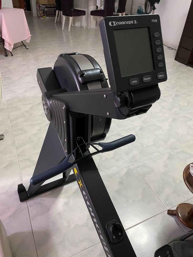 Concept 2 Model E Indoor Rower, Sports Equipment, Exercise & Fitness ...