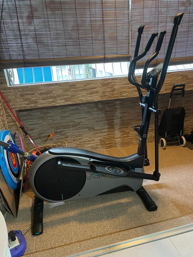 Decathlon Domyos Elliptical Shape + Trainer Machine, Sports Equipment ...