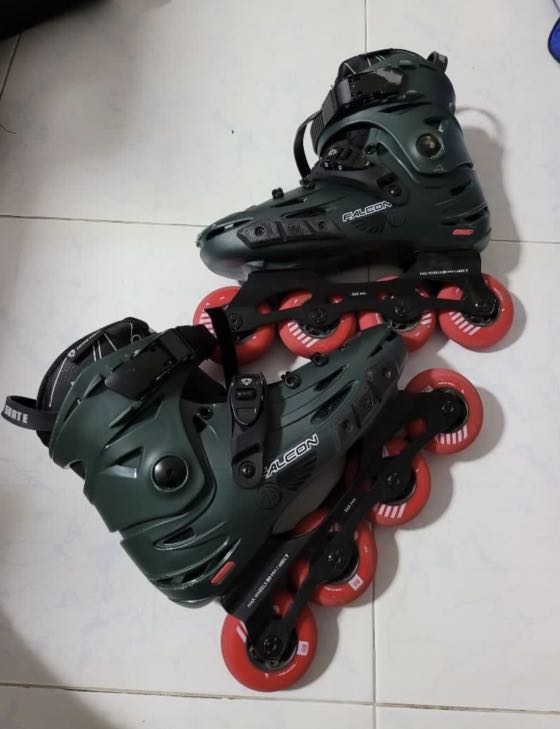 flying eagle F6S inlined skates, Sports Equipment, Sports & Games ...